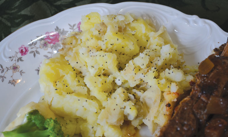 How to Make Dairy-Free Chunky Mashed Potatoes - Azure Standard