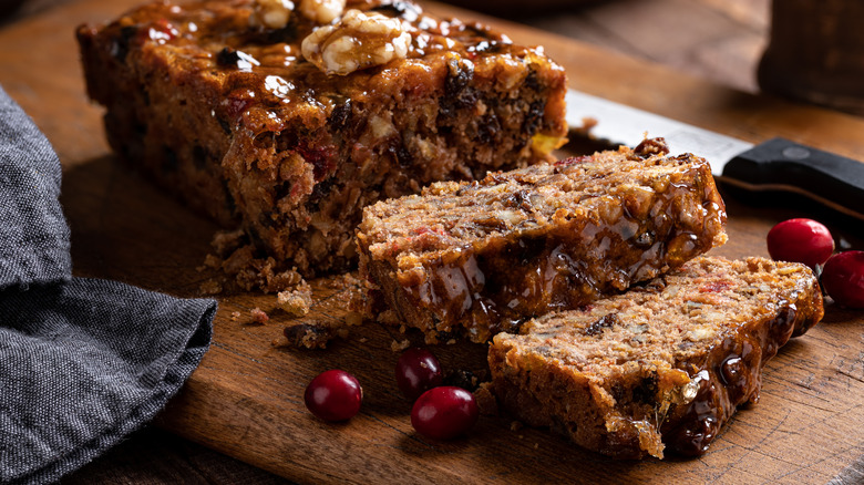 Homemade Gifts in a Jar Ideas: Holiday Fruitcake Mix - Azure Standard