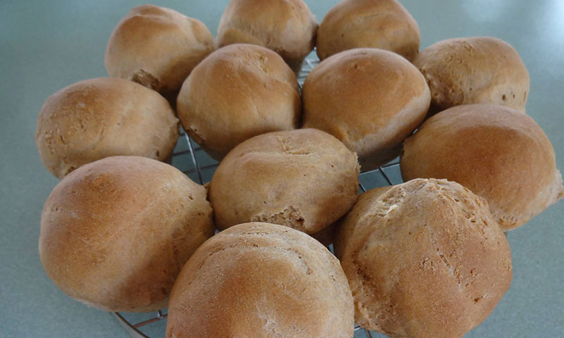 Best Heritage Grain Dinner Rolls Recipe - Azure Standard