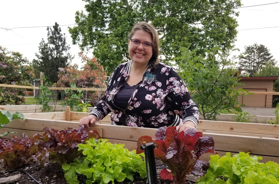 The Super Newbies Guide to Starting A Raised-Bed “Urban” Garden - Azure ...